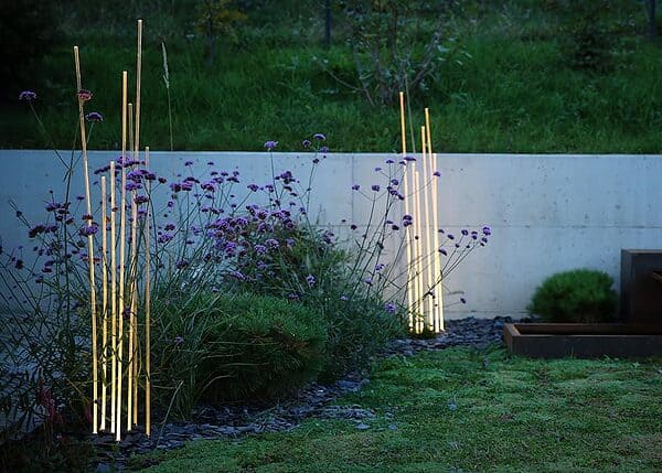 Outdoor Reed Floor Lights - RC Lighting