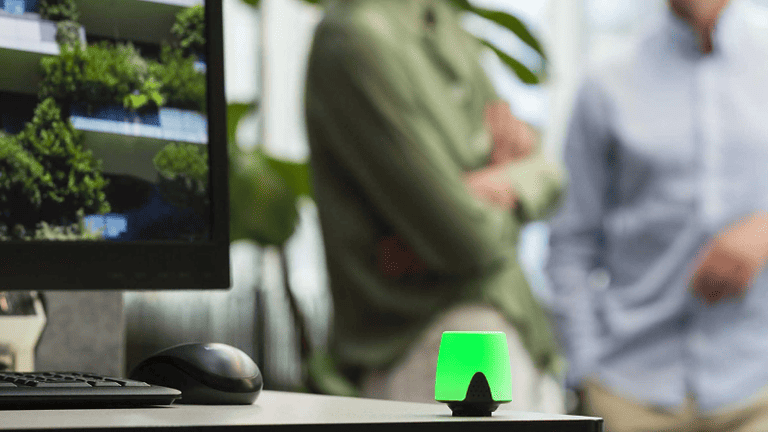 Illuminate Your Focus: 5 Best Office Busy Lights to Boost Productivity ...